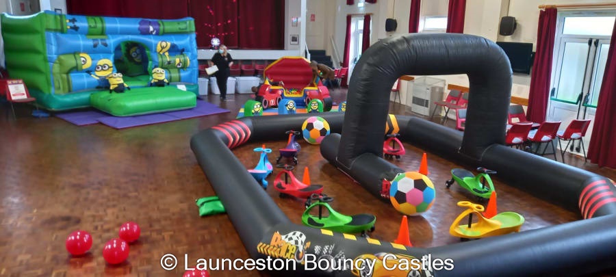 Minions, Bounce, Drive, Soft Play & Ball Pool Pack - Hire in exeter ...