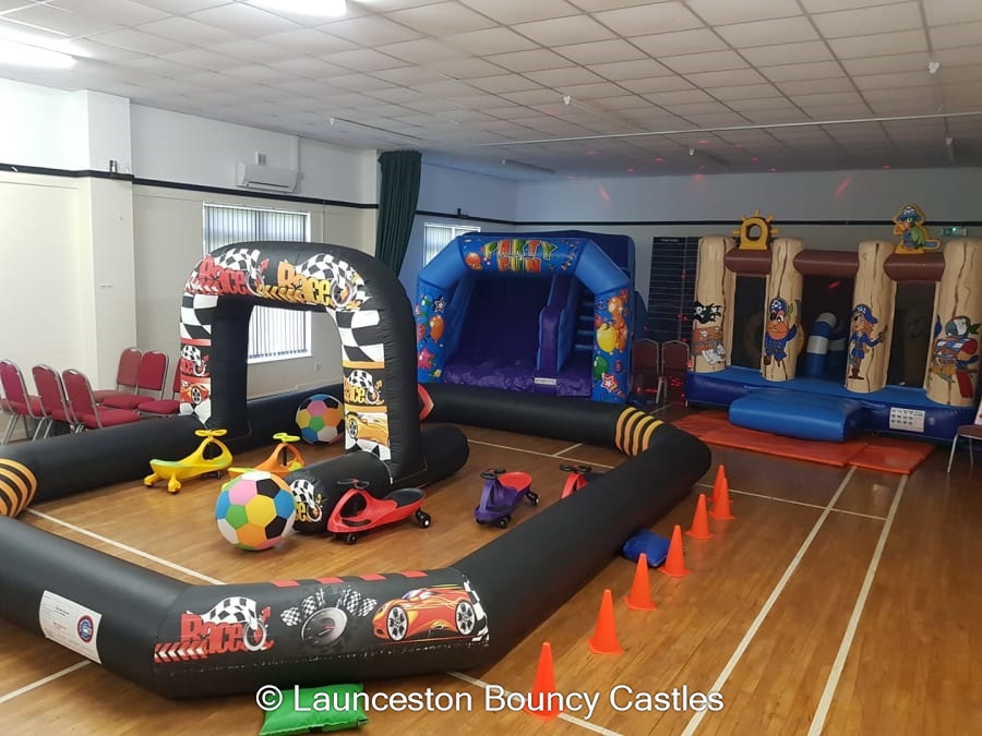 Deluxe Themed Party Packages - Hire in exeter holsworthy st austell ...